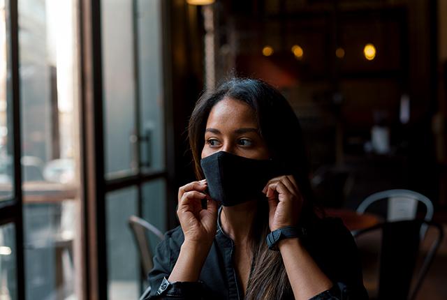 Does another mask make a difference? - UW Medicine | Newsroom